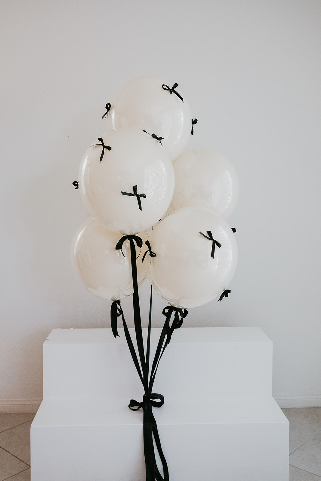 No 5 | Helium Balloon Bouquet | Post Worthy Events