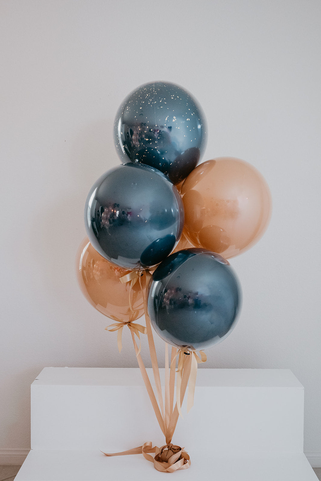 Uptown Gentleman | Helium Balloon Bouquet | Post Worthy Events