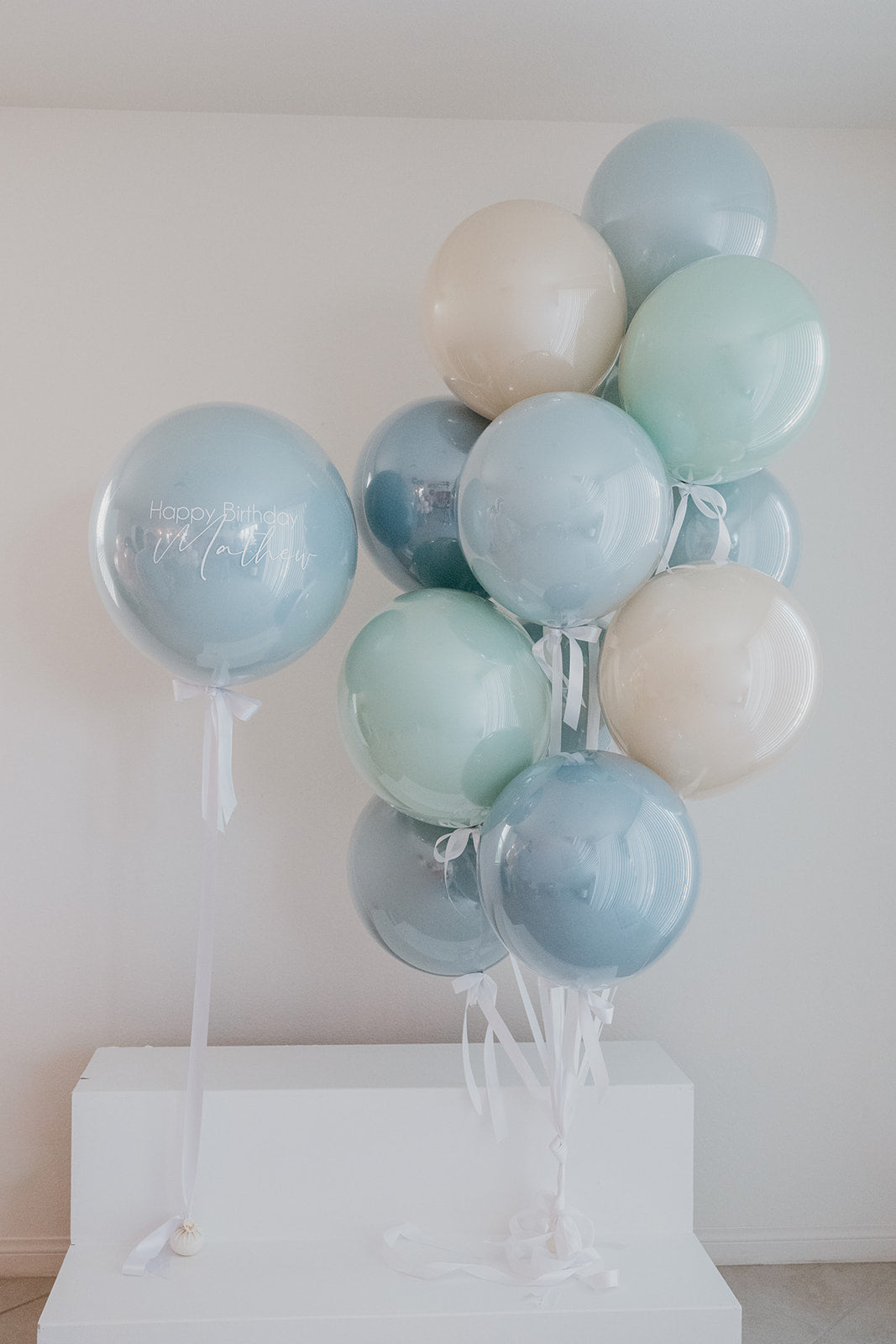 Par - Tee | Custom Helium Balloons | Post Worthy Events